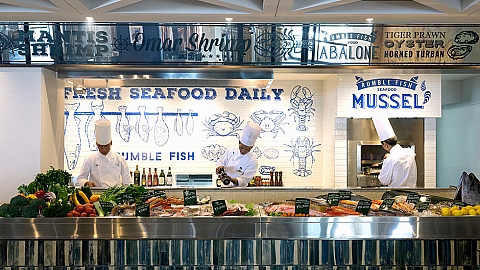 Seafood Market "Rumble Fish" | Dining | THE BUSENA TERRACE